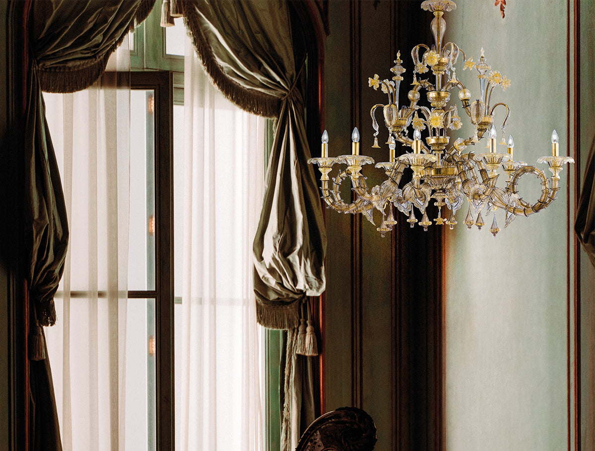 Handcrafted Ornamental Antique Fine Italian Chandelier with eight ...